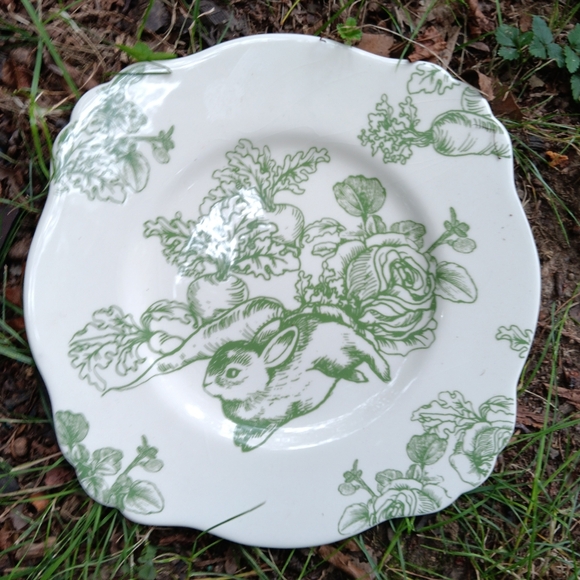 Andrea By Sadek | Dining | Bunny Toile Green Plate Elisabeth Trostli ...